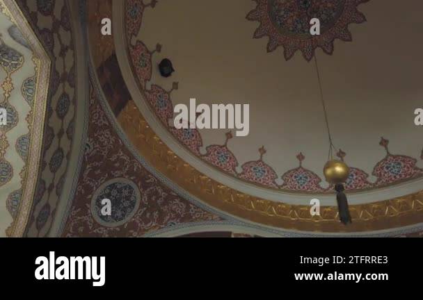 STANBUL, TURKEY: Traditional Turkish medieval ceiling in Topkapi Palace ...
