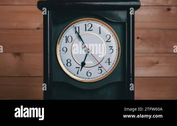 7 pm Stock Videos & Footage - HD and 4K Video Clips - Alamy