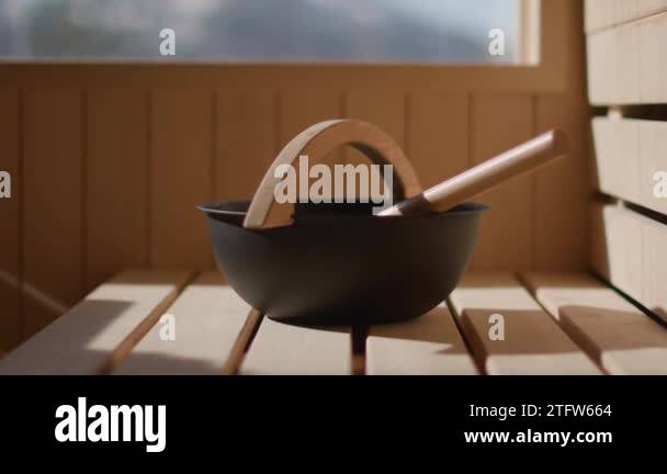 Ladle bucket Stock Videos & Footage - HD and 4K Video Clips - Alamy