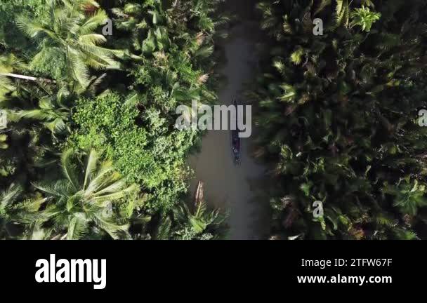 Farmers in boats Stock Videos & Footage - HD and 4K Video Clips - Alamy