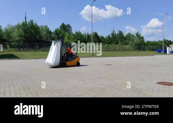 Waste logistics Stock Videos & Footage - HD and 4K Video Clips - Alamy