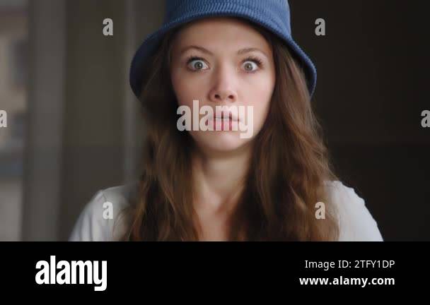 Close-up female scared face young frightened woman experiencing fear ...