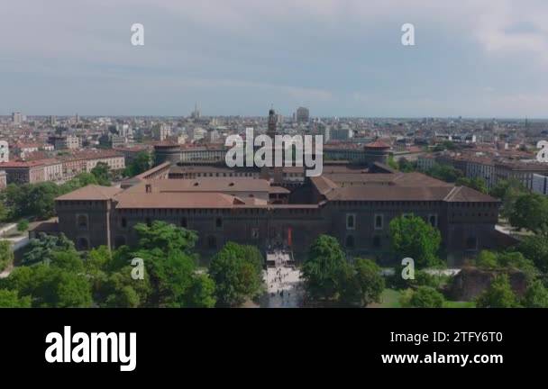 Milano castle Stock Videos & Footage - HD and 4K Video Clips - Alamy