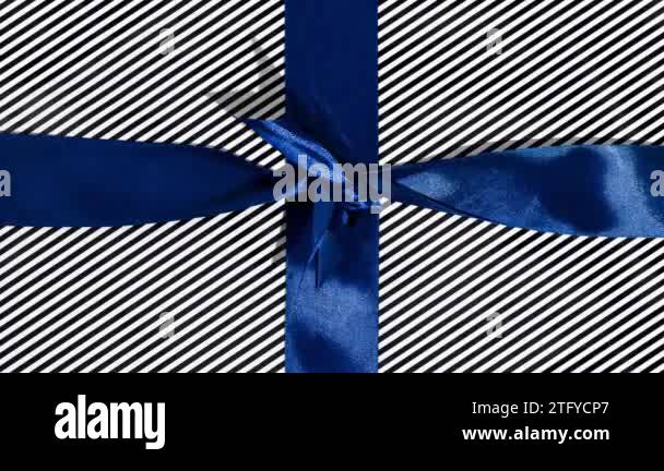 Unwrapping gift revealing a green screen - Stop Motion Animation - Blue ...