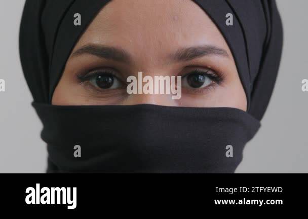 Veil eyes muslim girl Stock Videos & Footage - HD and 4K Video Clips ...