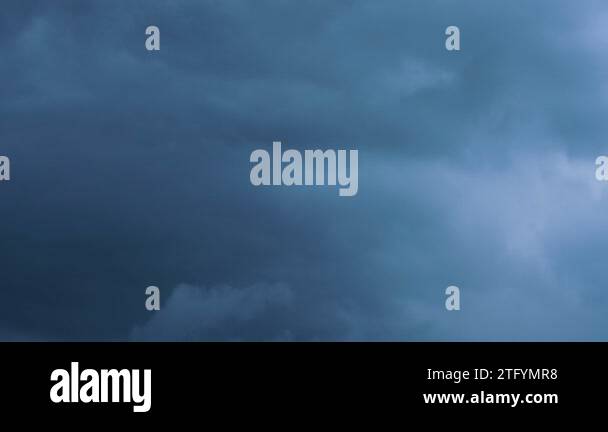 Giant rain clouds Stock Videos & Footage - HD and 4K Video Clips - Alamy