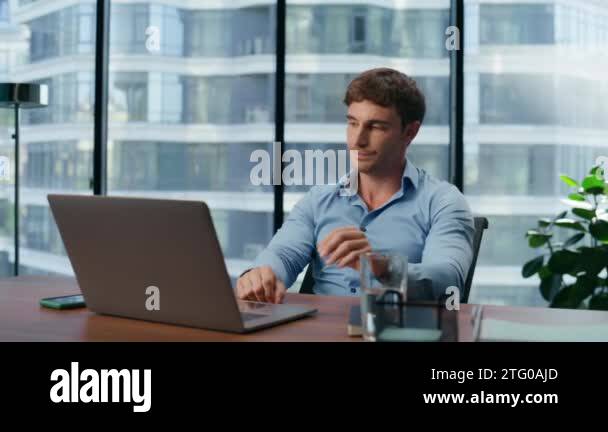 Sad entrepreneur disappointed work failure closeup. Despaired ...