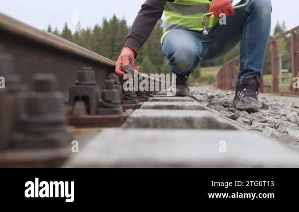 Railroad engineer Stock Videos & Footage - HD and 4K Video Clips - Alamy