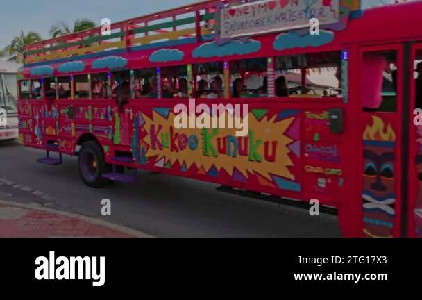 Tourist bus aruba Stock Videos & Footage - HD and 4K Video Clips - Alamy