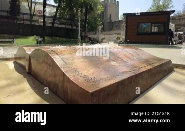 ISTANBUL, TURKEY - APRIL, 2022: Quran monument and fountain on the ...