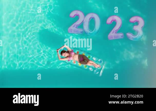 Woman changing date on Stock Videos & Footage - HD and 4K Video Clips ...