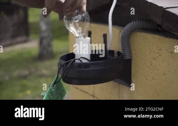 Repairing a street lamp Stock Videos & Footage - HD and 4K Video Clips ...