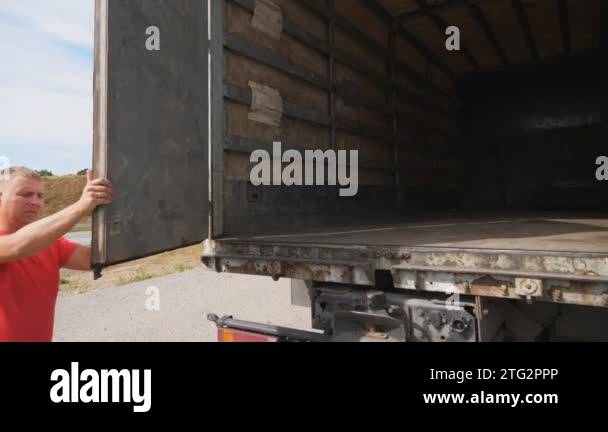 Lorry rear Stock Videos & Footage - HD and 4K Video Clips - Alamy
