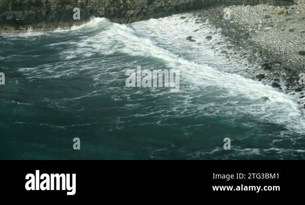 Ireland wave Stock Videos & Footage - HD and 4K Video Clips - Alamy