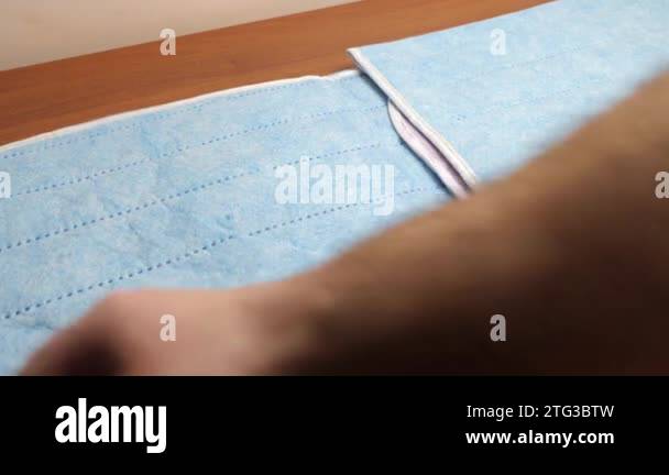 Electric sheet Stock Videos & Footage - HD and 4K Video Clips - Alamy