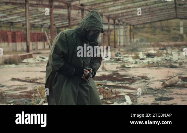 Ukraine gas mask soldier Stock Videos & Footage - HD and 4K Video Clips ...