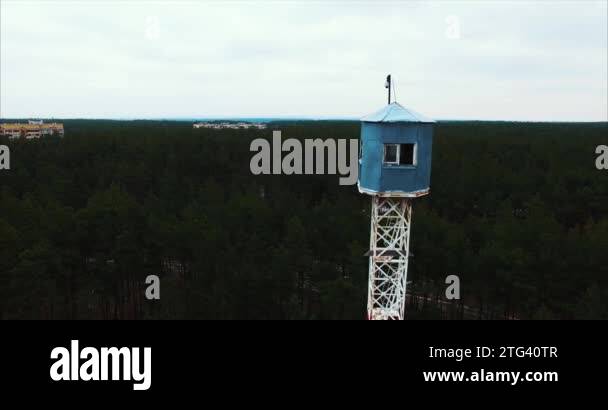 Mobile lookout tower Stock Videos & Footage - HD and 4K Video Clips - Alamy