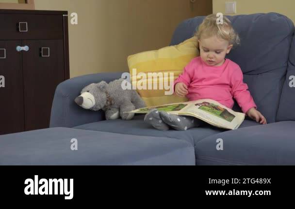 Kid turn Stock Videos & Footage - HD and 4K Video Clips - Alamy