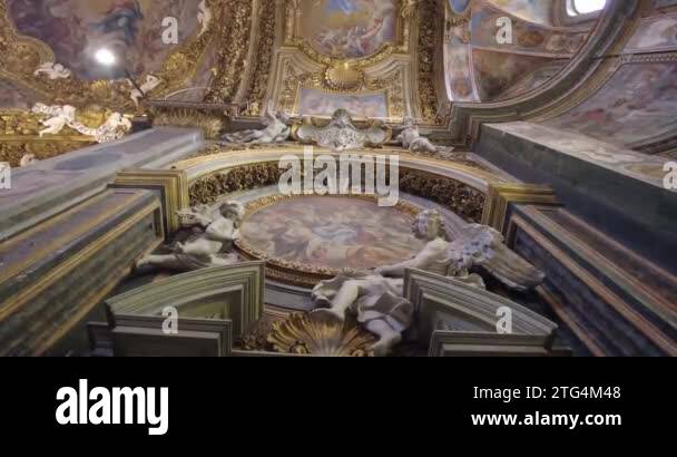 Roman church ceiling: Santa Maria dell'Orto. Luxurious interior design ...