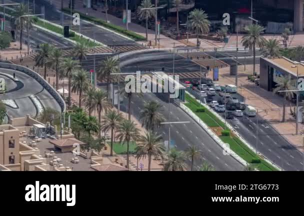 Shopping mall uae Stock Videos & Footage - HD and 4K Video Clips - Alamy
