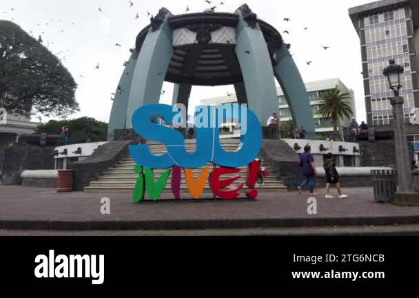 San Jose, Costa Rica - June 2022: Costa Rican people walking in Parque ...
