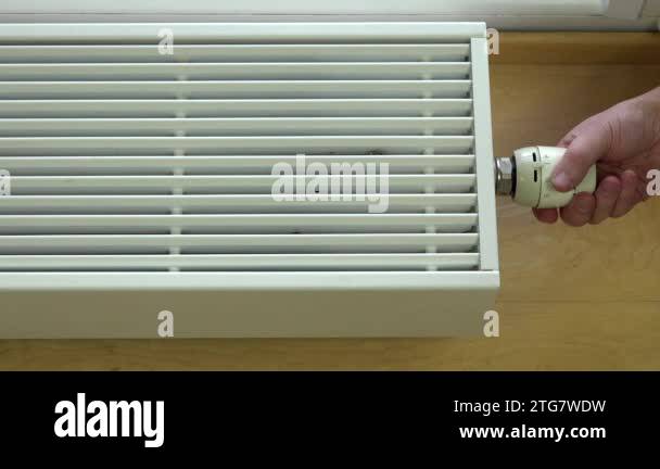 Thermostat radiator Stock Videos & Footage - HD and 4K Video Clips - Alamy