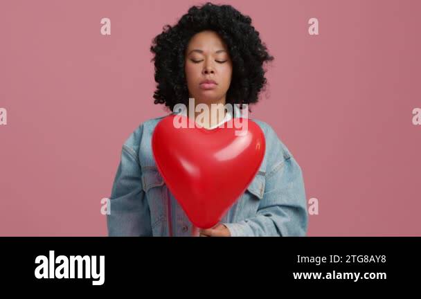 Balloon pop sad Stock Videos & Footage - HD and 4K Video Clips - Alamy