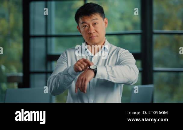 Clockworks stress Stock Videos & Footage - HD and 4K Video Clips - Alamy