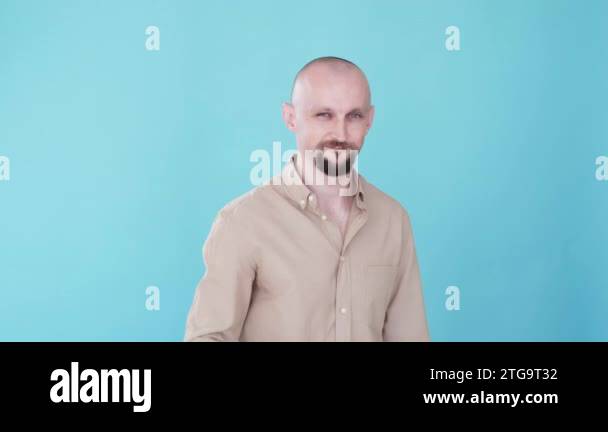 Encouraging gesture. Supportive man. Boomerang animation. Agreement ...