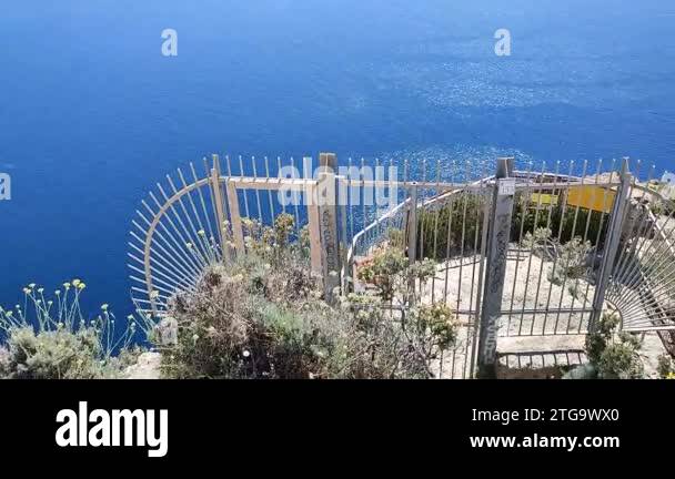 Punta imperatore Stock Videos & Footage - HD and 4K Video Clips - Alamy