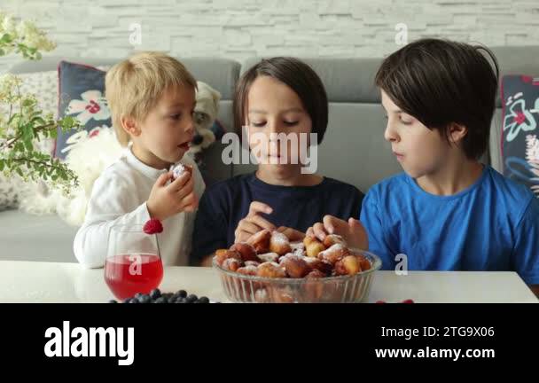 Fried dog Stock Videos & Footage - HD and 4K Video Clips - Alamy