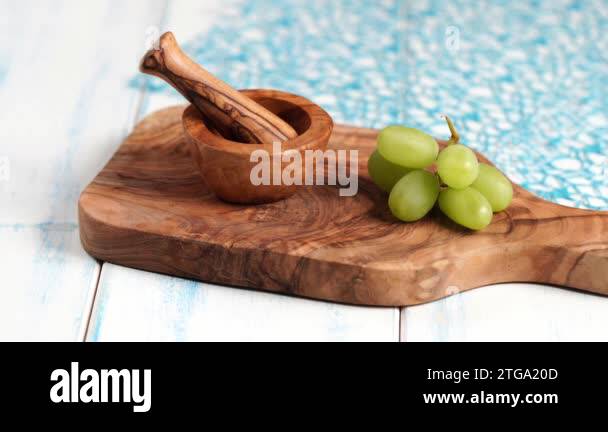 Spice mortar Stock Videos & Footage - HD and 4K Video Clips - Alamy