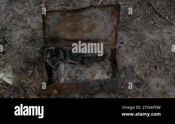 Burnt metal Stock Videos & Footage - HD and 4K Video Clips - Alamy