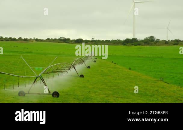 Center pivot irrigation system Stock Videos & Footage - HD and 4K Video ...
