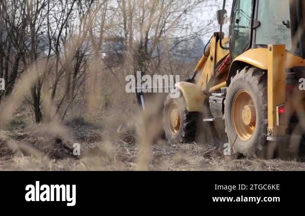 Belt bulldozer Stock Videos & Footage - HD and 4K Video Clips - Alamy