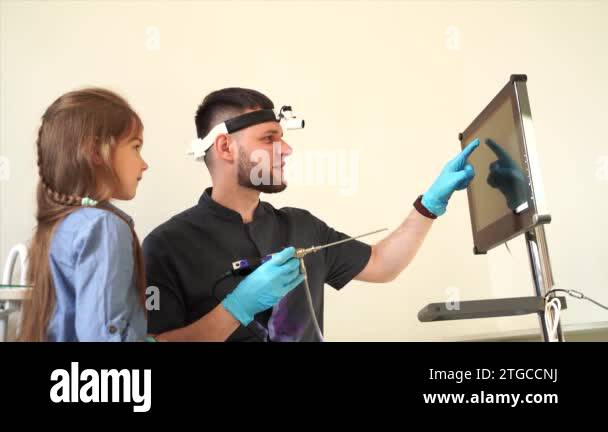 Endoscopy nose Stock Videos & Footage - HD and 4K Video Clips - Alamy