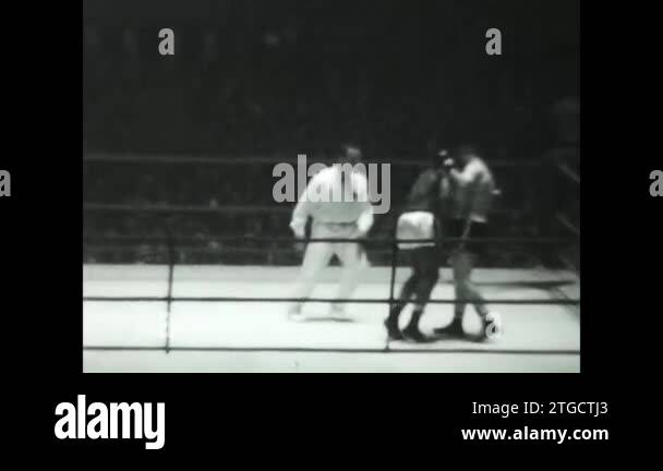 1950s boxing ring Stock Videos & Footage - HD and 4K Video Clips - Alamy
