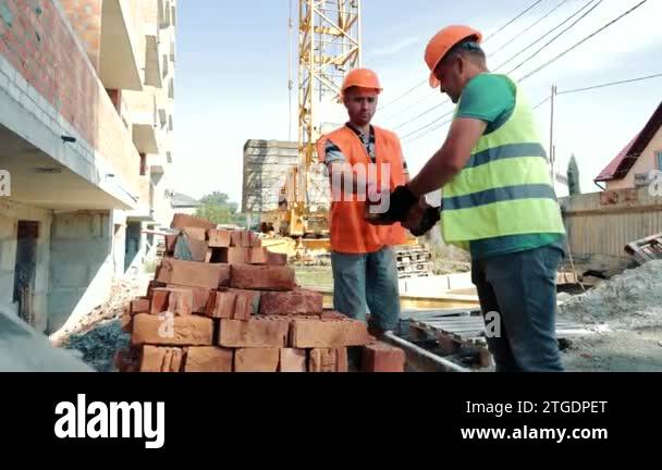 Loading bricks Stock Videos & Footage - HD and 4K Video Clips - Alamy