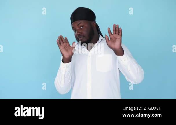 Refusal sign. No thanks. Proposal rejection. Boomerang animation ...