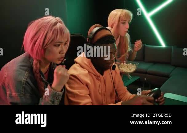 Yay gaming Stock Videos & Footage - HD and 4K Video Clips - Alamy