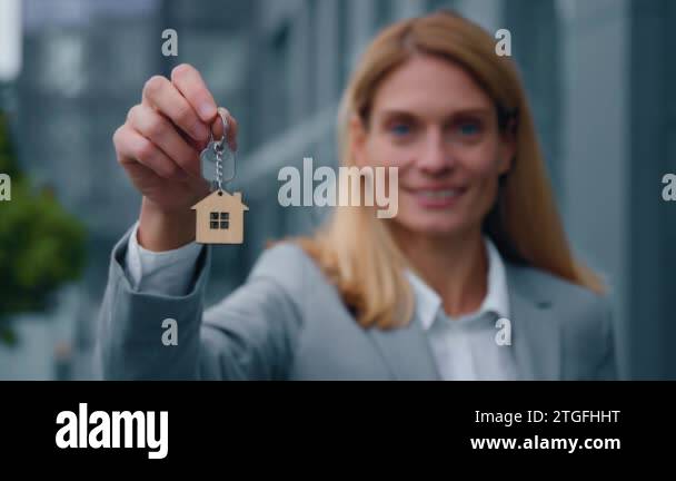 Focus keys Stock Videos & Footage - HD and 4K Video Clips - Alamy