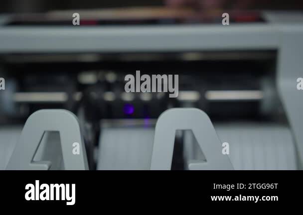 Equipment for counting paper money. Automatic mechanism of financial ...