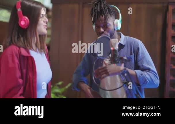 Pop rapper Stock Videos & Footage - HD and 4K Video Clips - Alamy