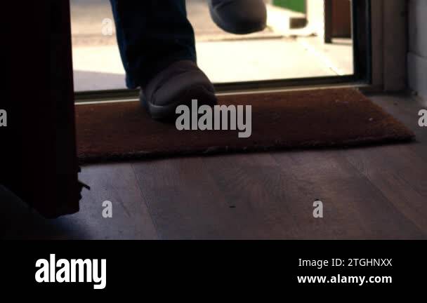 Wiping feet Stock Videos & Footage - HD and 4K Video Clips - Alamy