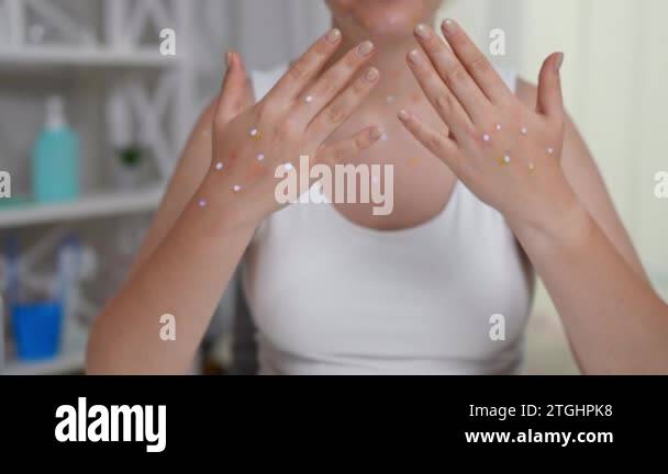Monkey lady Stock Videos & Footage - HD and 4K Video Clips - Alamy