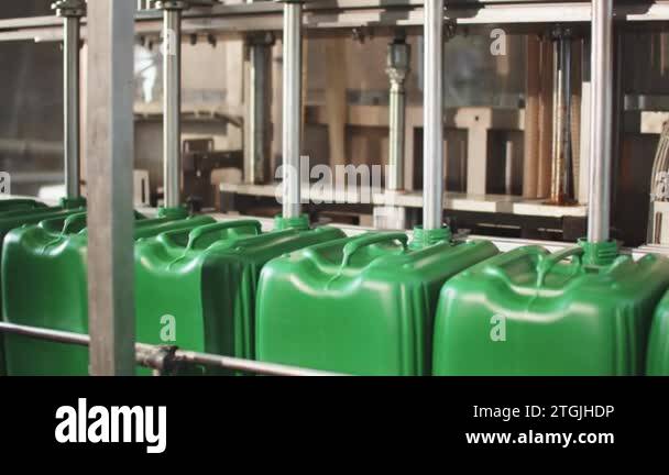 Micro pouring Stock Videos & Footage - HD and 4K Video Clips - Alamy