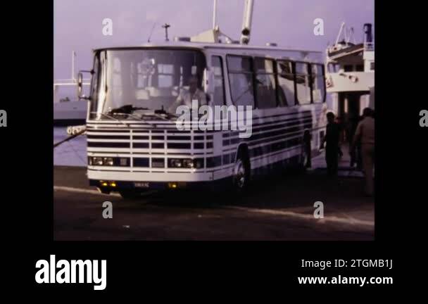 1975 bus Stock Videos & Footage - HD and 4K Video Clips - Alamy