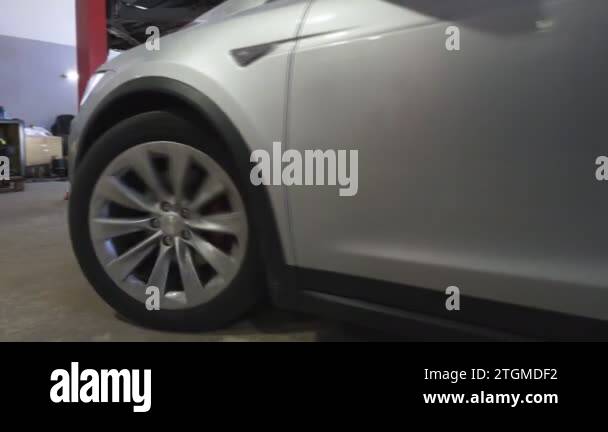 Electric service repairs Stock Videos & Footage - HD and 4K Video Clips ...