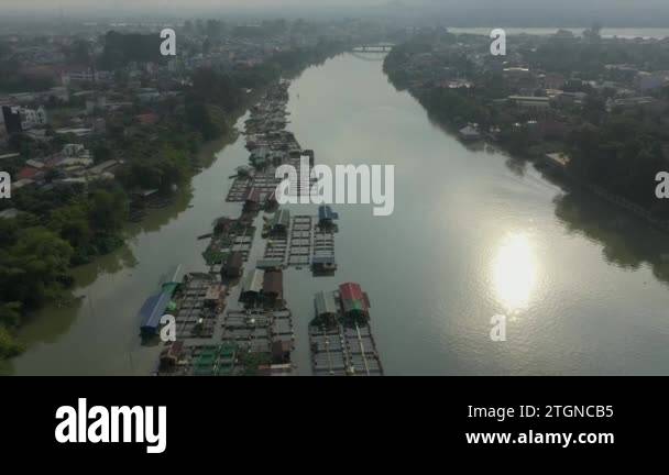 Floating fish farming community in Bien Hoa on the Dong Nai river ...