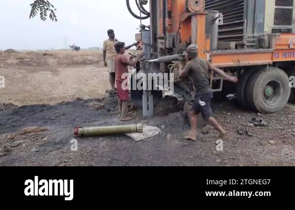 Well drilling activities Stock Videos & Footage - HD and 4K Video Clips ...